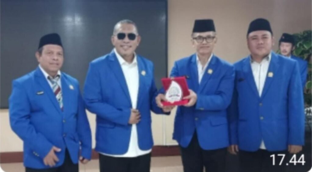 PELANTIKAN "GERAKAN PENDIDIKAN INDONESIA BARU" (GPIB) Berlangsung ...